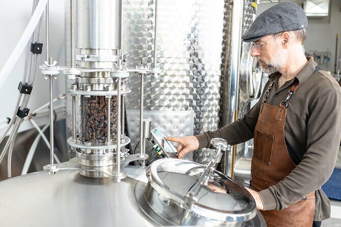 Guided tour « from the bee to the bottle » with tasting - English - What Travelers Say: Authentic Feedback