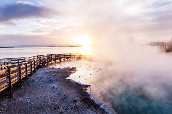 Guided Yellowstone Hot Spring & Geyser Basin Tour - What’s Included and What to Expect