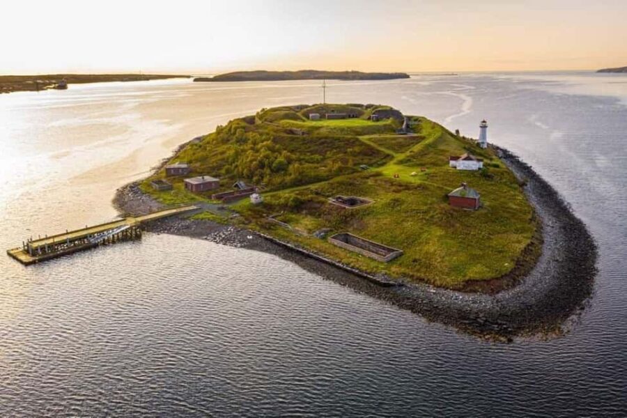 Halifax: Georges Island Kayak Tour - Authenticity and Value