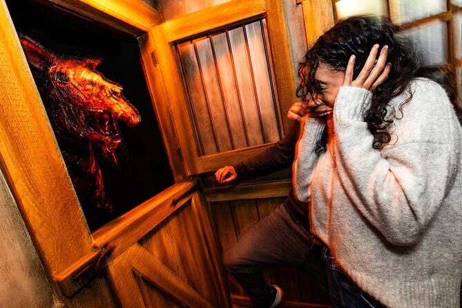 Halloween Horror Nights Admission Tickets at Universal Studios Hollywood - Practical considerations and tips