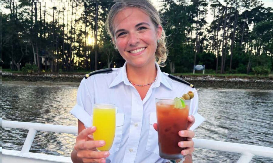 Harbour Town: Sunday Brunch Buffet Cruise - The Sum Up