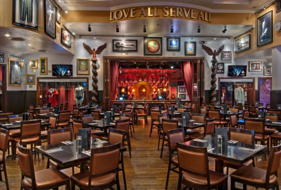 Hard Rock Cafe Atlanta - What the Reviews Say