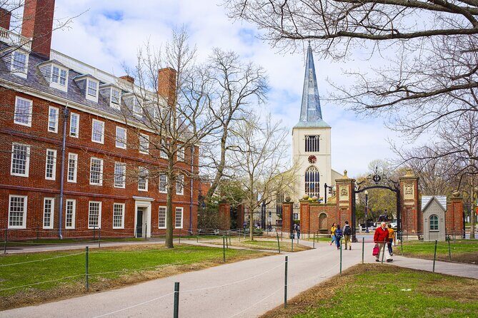 Harvard Square and University Smartphone Guided Audio Walking - Practical Details and Tips