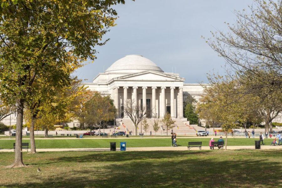 Highlights of National Gallery of Art Sculpture Garden Tour - Who Should Consider This Tour?