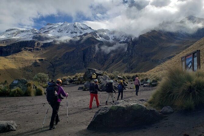 Hiking Excursion to the Iztaccíhuatl Volcano from Puebla - Who Should Consider This Tour?