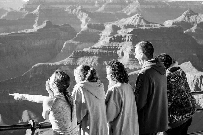 Hire Photographer and Professional Photo Shoot at Glen Canyon - What Makes This Photo Shoot Stand Out?