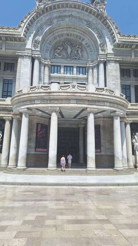 Historic Center: Private tour with murals, history, and churros - A Closer Look at the Itinerary