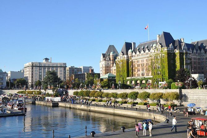 Historical Landmarks Tour of Victoria Grand City and Craigdarroch Castle - Craigdarroch Castle: A Closer Look?