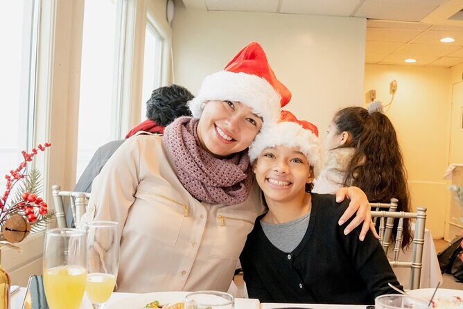 Holiday Brunch with Cocoa Cruise in New York City - Who Is This Tour Best For?