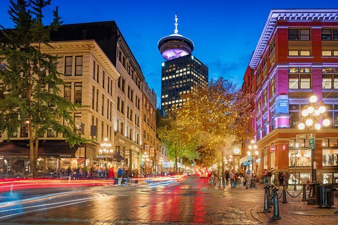 Hollywood North Experience Tour in Canada - A Closer Look at the Hollywood North Experience Tour