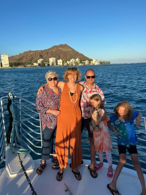 Honolulu: Deluxe Waikiki Snorkel and Wildlife Cruise - Snorkeling in Paradise
