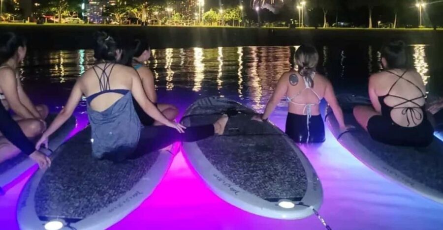 Honolulu: Fireworks Glow and Flow Yoga Class - Why This Experience Stands Out