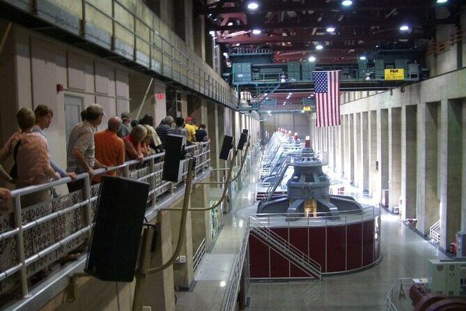 Hoover Dam Tunnels and Power Plant Tour in Spanish - The Mike O’Callaghan - Pat Tillman Memorial Bridge