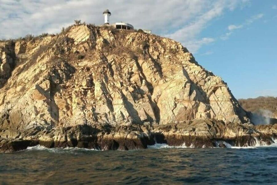 Huatulco: 7 Bays Boat Tour with Snorkeling and Lunch - Who This Tour Is Perfect For