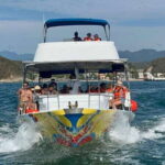 Huatulco: Premium Boat Tour with snorkel experience. - The Itinerary Breakdown
