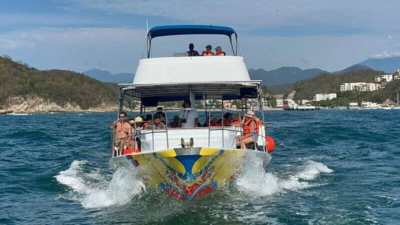Huatulco: Premium Boat Tour with snorkel experience. - The Itinerary Breakdown