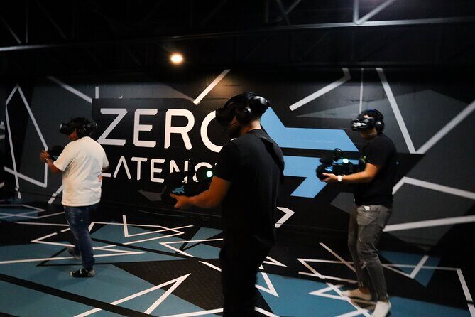 Immersive Virtual Reality Game Activity - The Lounge and Social Side