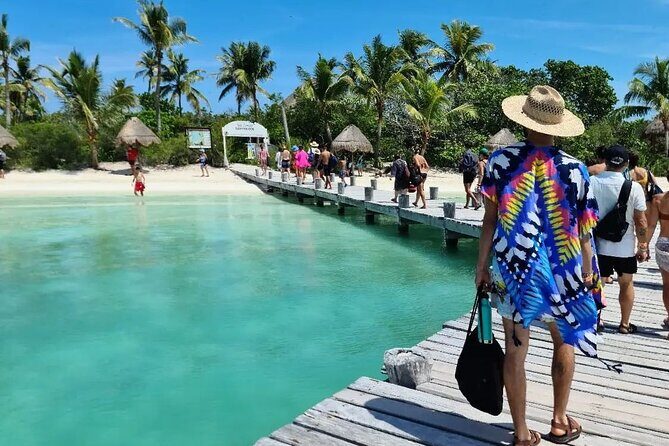 Isla Contoy & Shopping tour in Isla Mujeres from Cancun & Riviera Maya - First Stop: Isla Contoy