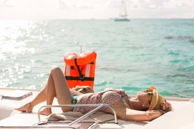 Isla Mujeres Catamaran Tour with Snorkel, Open bar and Transport - What’s Included and What’s Not