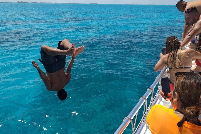 Isla Mujeres Tour with Open Bar Food and Snorkeling - Additional Details Worth Knowing