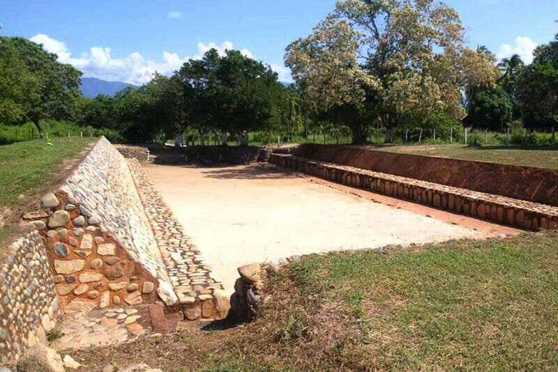 Ixtapa-Zihuatanejo: Soledad de Maciel Archaeological Tour - The Lunch Experience
