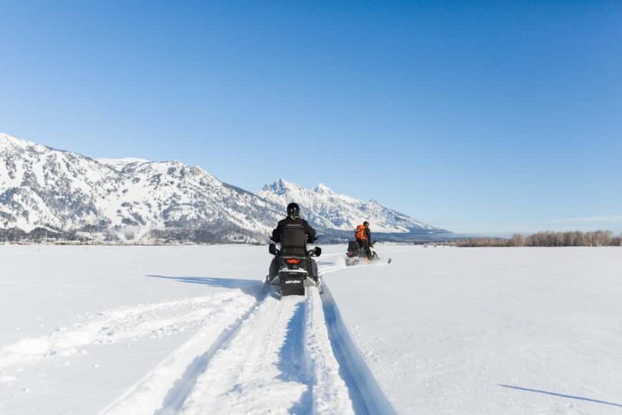 Jackson: Full-Day Snowmobile Rental with Gear & Trailer - Who Should Consider This Rental?