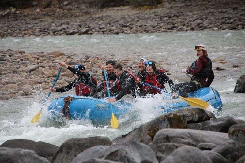 Jasper: Athabasca River Mile 5 Whitewater Rafting Tour - The thrill of the rapids
