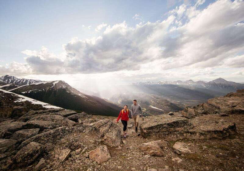 Jasper SkyTram Roundtrip Flight Ticket - Who Would Love This Tour?