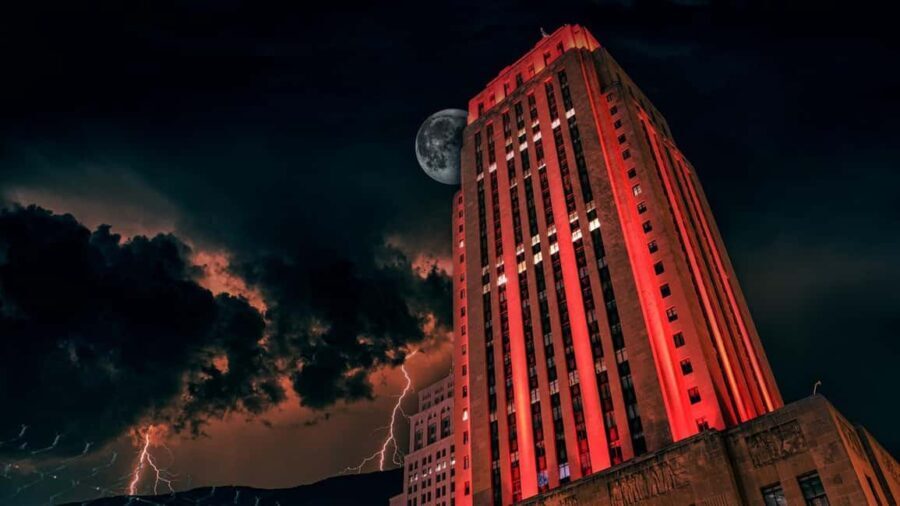 Kansas City Wraiths & Whiskey Ghost Tour - Practical Tips for Participants