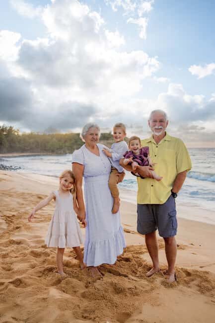 Kauai: Professional Photographer Couples and Families - Discovering Kauai’s Perfect Backdrops