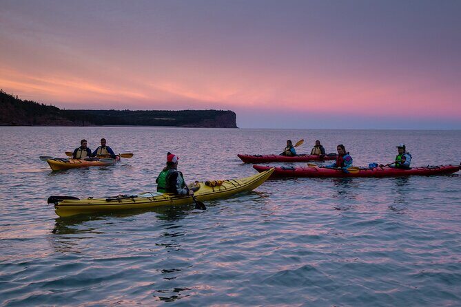 Kayak the Bay of Fundy Sea Caves - An In-Depth Look at the Itinerary and Highlights