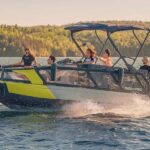 Kelowna Boat Tour on Okanagan Lake - Dusk Til Dawn - What’s Included and What’s Not