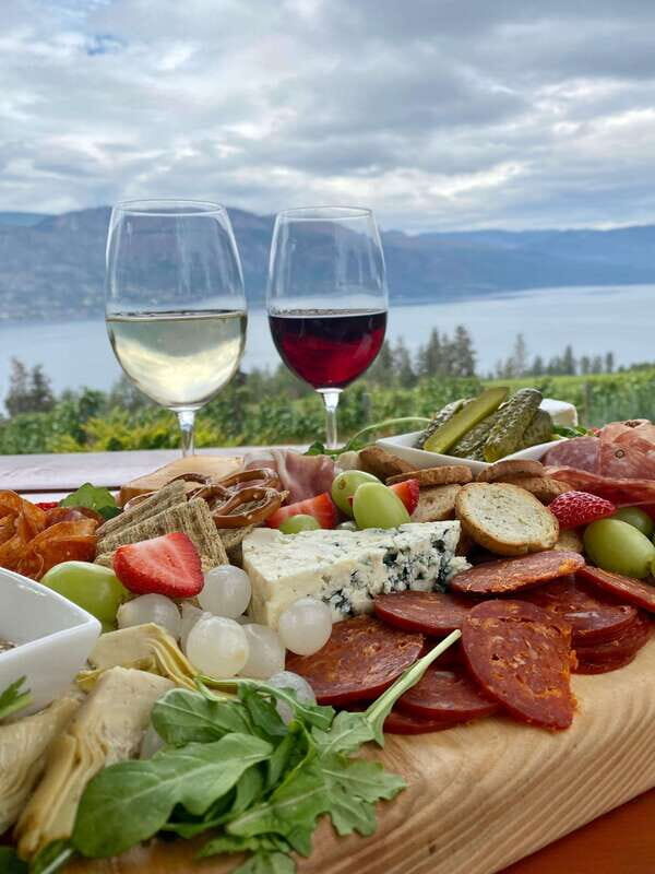 Kelowna: Lake Country Full Day Guided Wine Tour - What to Expect at the Wineries