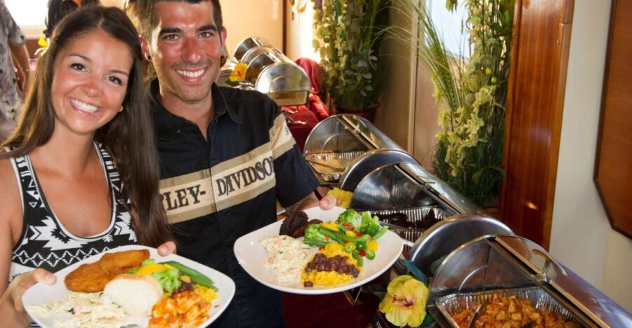Key West: Sunset Dinner Cruise with Open Bar & Live Music - Reviewing the Value