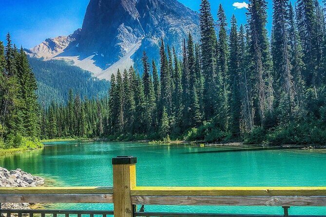 Lake Louise,Moraine Lake,Emerald Lake Day Trip from Banff/Calgary - A Deep Dive into the Experience