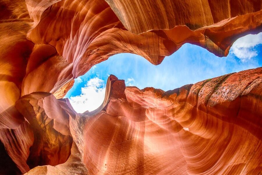 Las Vegas: Antelope Canyon Horseshoe Bend Tour & Lake Powell - Transportation: Comfort in the Desert