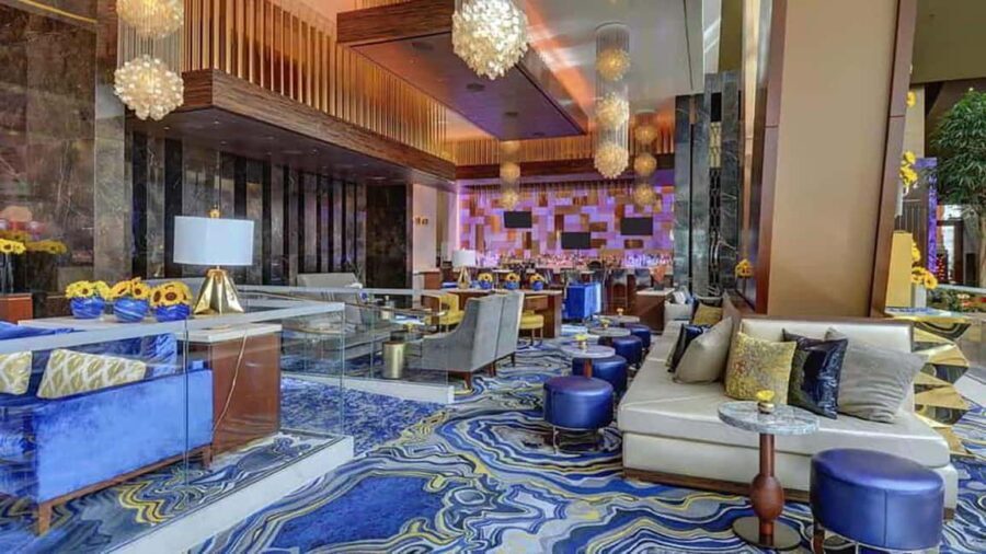 Las Vegas: Club Crawl with Party Bus, Drinks, and Fast Entry - Authentic Experiences and Traveler Perspectives
