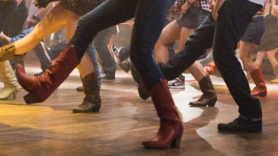 Las Vegas: Country Bar Crawl by Party Bus w/ Mixed Drinks - The Itinerary and Bar Highlights