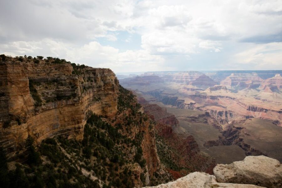 Las Vegas: Grand Canyon West Rim Tour with Skywalk and Lunch - The Experience of Visiting the Skywalk and Viewpoints