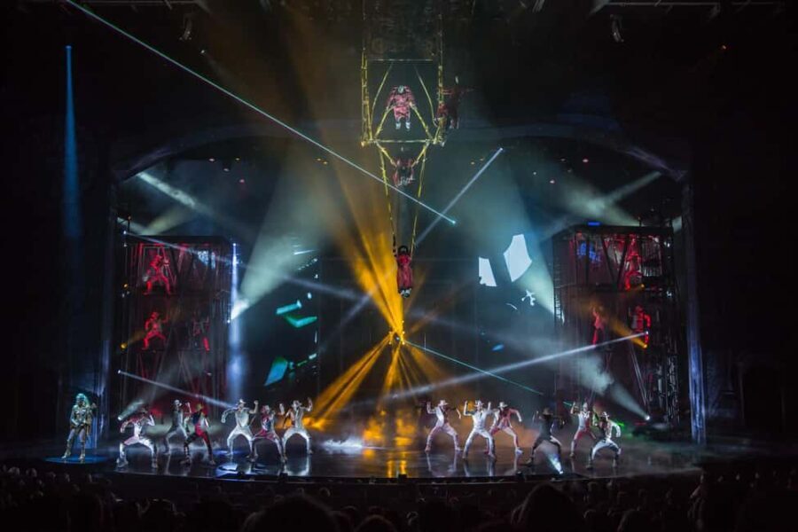 Las Vegas: MJ One Show VIP Experience - The Value of the VIP Experience