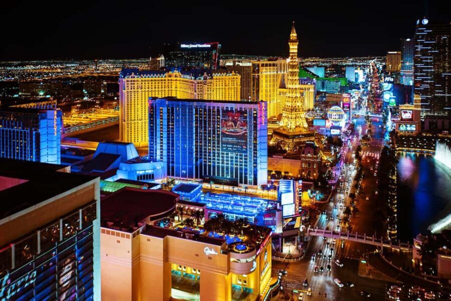 Las Vegas Night Strip Helicopter Wedding Ceremony Package - The Details: What’s Included and What to Consider