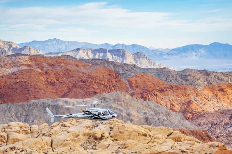 Las Vegas: Red Rock Canyon and Vegas Strip Helicopter Tour - The Itinerary in Detail