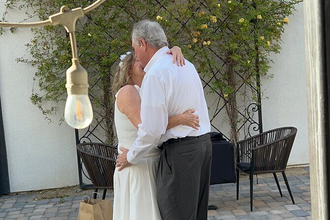 Las Vegas Signature Wedding Ceremony Experience - Why Choose This Experience?