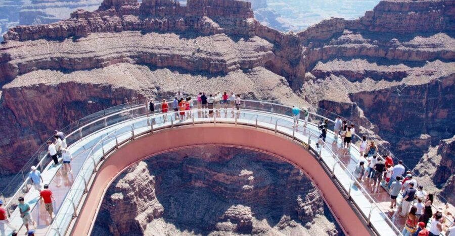 Las Vegas: Small-Group Grand Canyon Skywalk, Hoover Dam Tour - Analyzing the Value