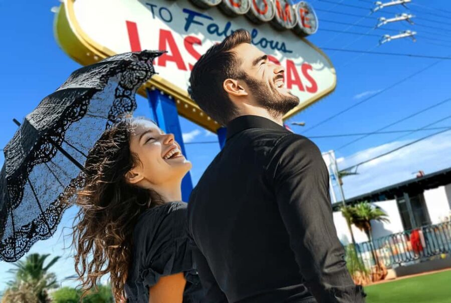 Las Vegas: Traditional or Theme Vegas Sign Wedding/Renewal - Breakdown of What You Can Expect