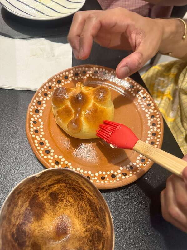 Learn to Cook Mexican Bread - An In-Depth Look at the Experience