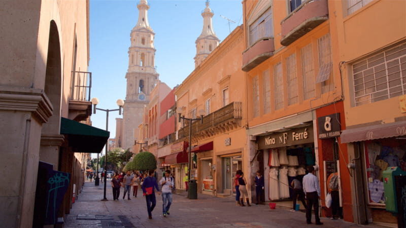 Leon: City Center Guided Tour with Nieve de Garrafa Tasting - Analyzing the Value