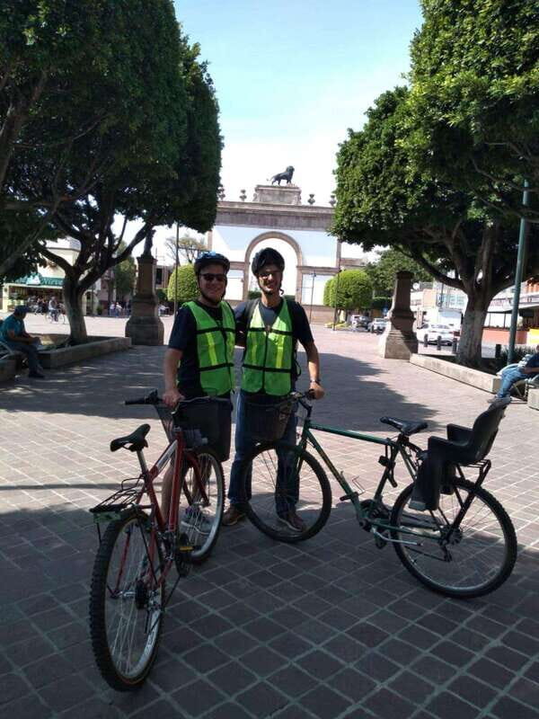 Leon: City Highlights Bike Tour - Detailed Breakdown of the Itinerary