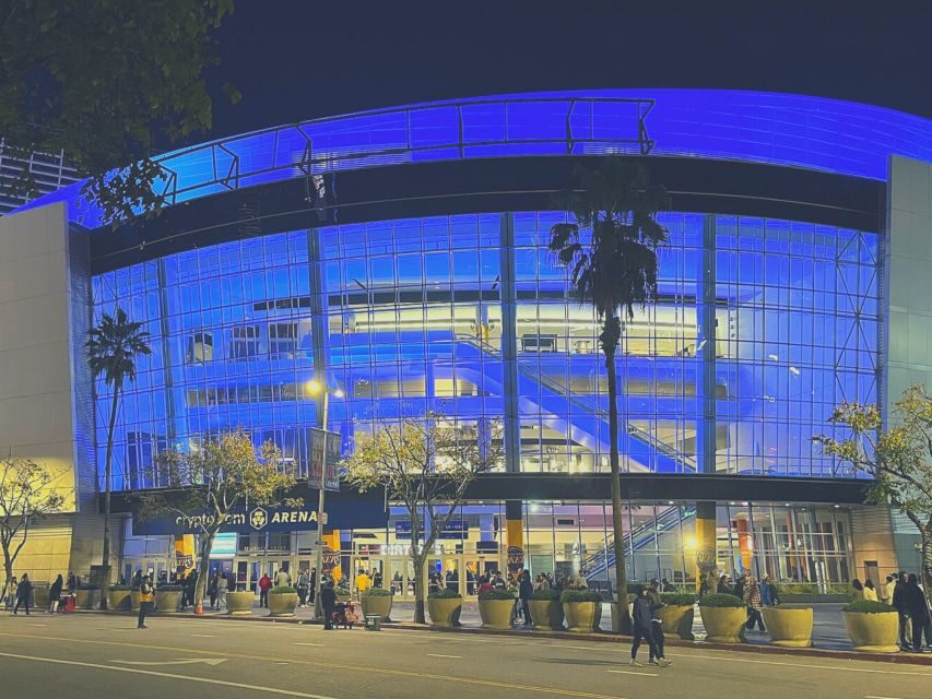 Los Angeles: LA Kings Ice Hockey Game Ticket - An In-Depth Look at the Experience