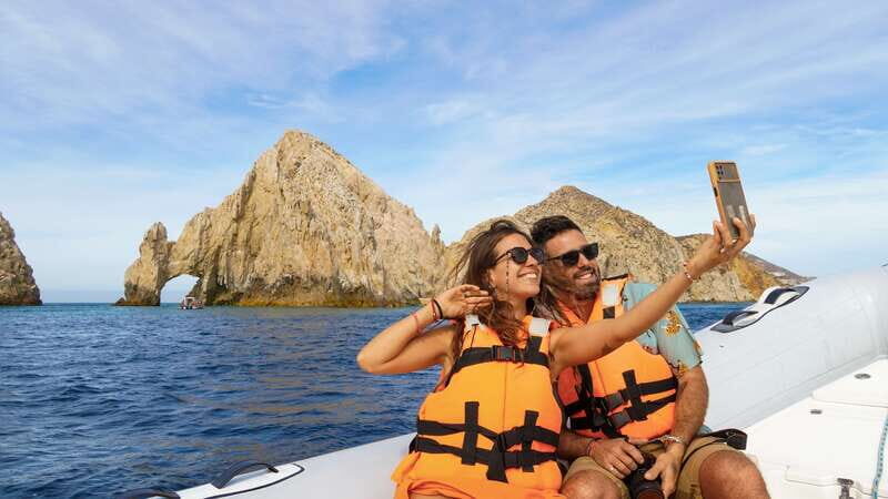 Los Cabos Famous Arch cruise, City tour and Lunch - Transportation, Group Size, and Practical Details